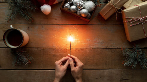 Traditional Christmas Carols: The Ultimate Guide + 50 Songs